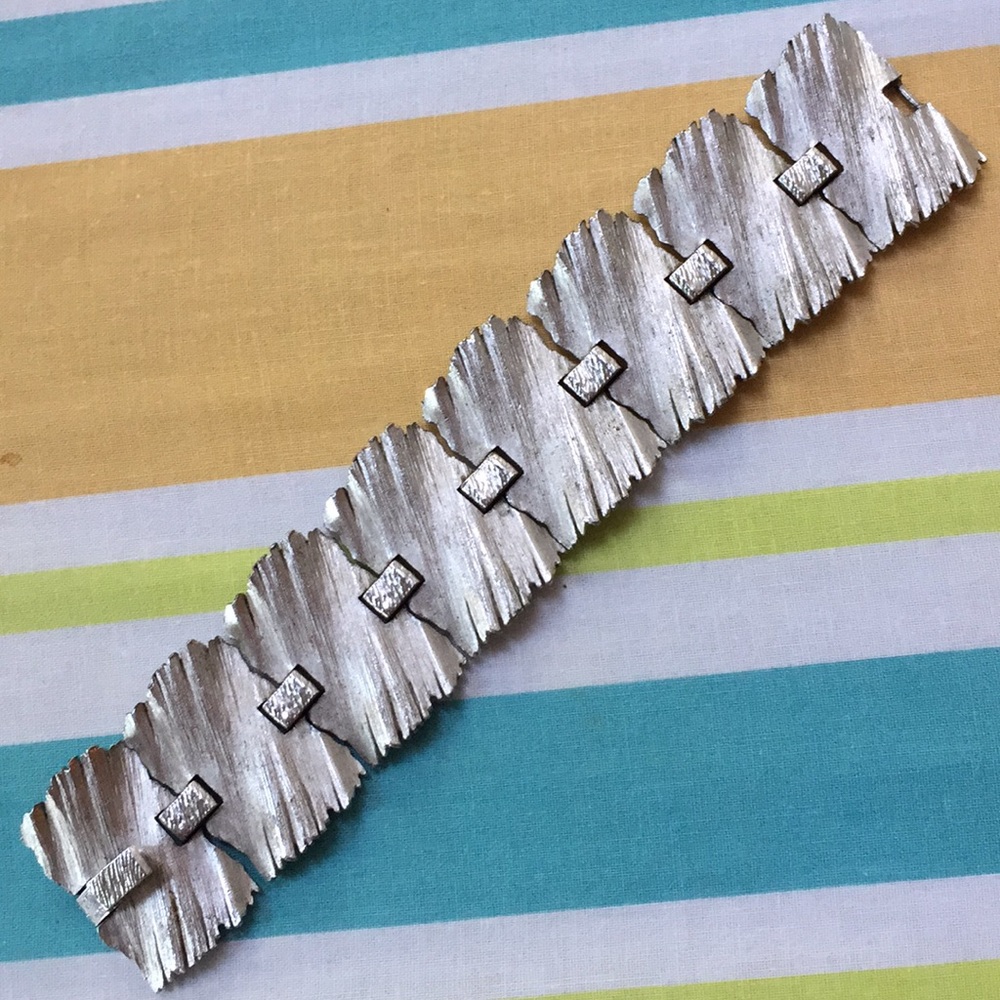 Flexible Silver 7” Cuff/Hidden Clasp/Artist Design - Gem